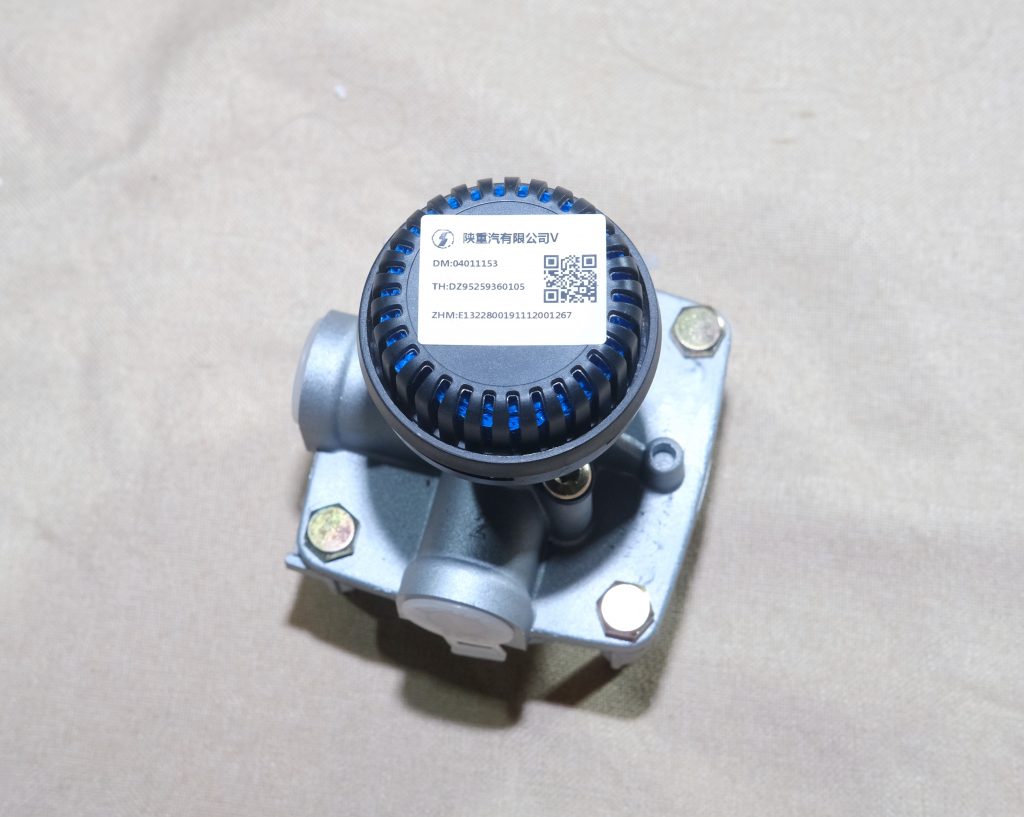 DZ95259360105 Relay valve